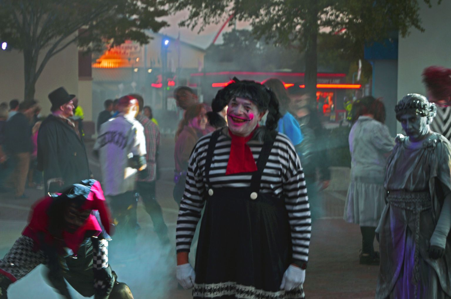 Scarowinds Fun For The Entire Family - 105.3 RnB