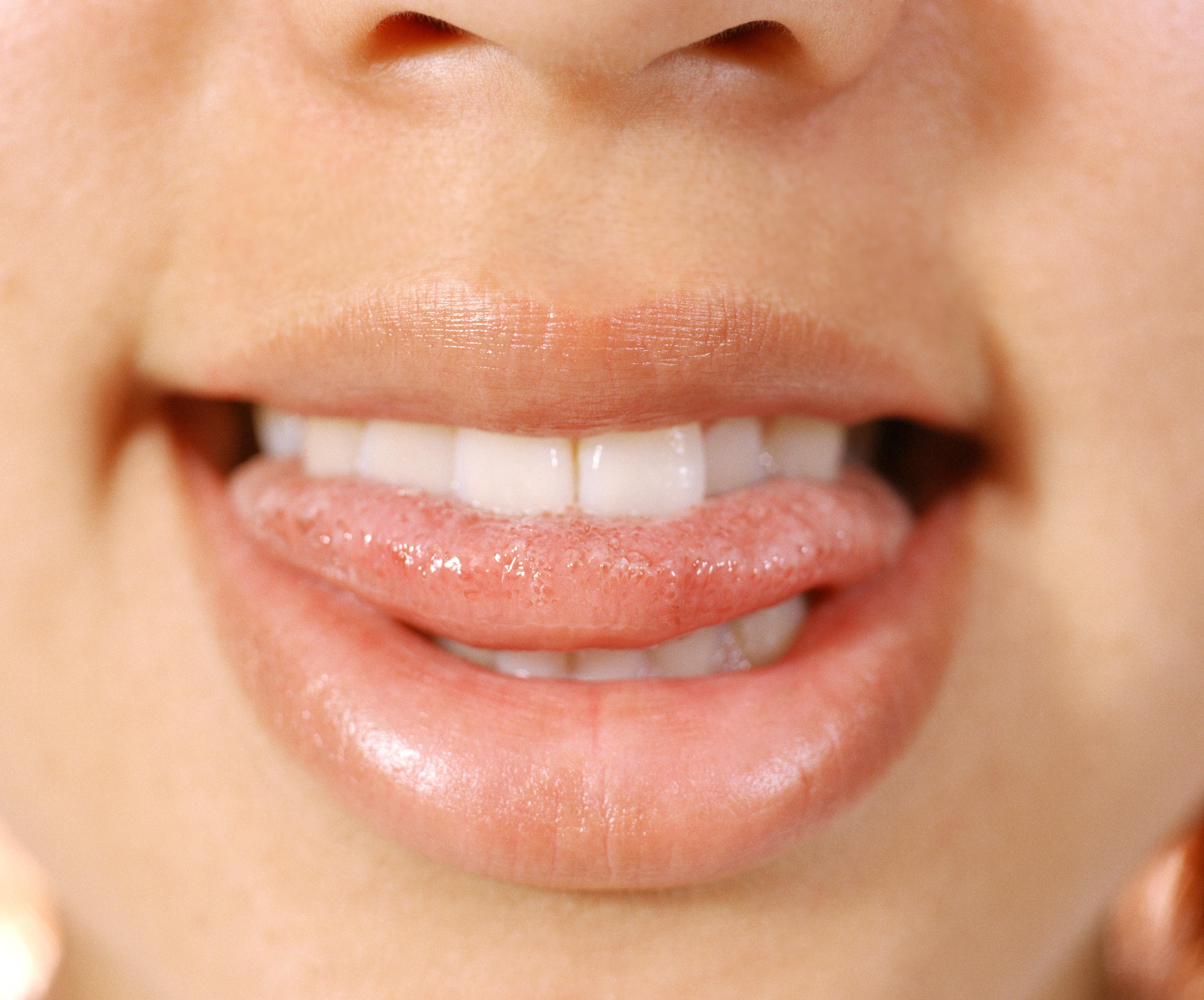 Tooth Mounted Sensors To Track Your Diet.....Huh?!? - 105.3 RnB